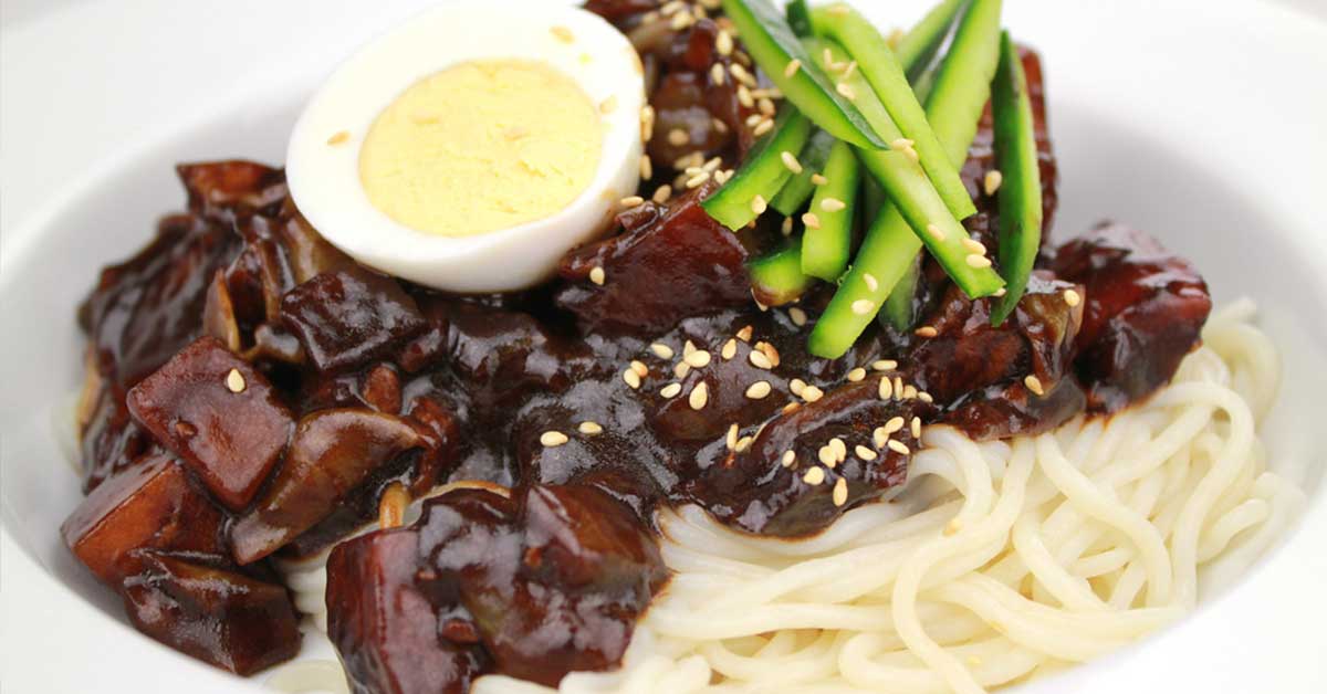 Yuk Intip Resep Mie Hitam Jajangmyeon Ala Korea Ini! | HOCK