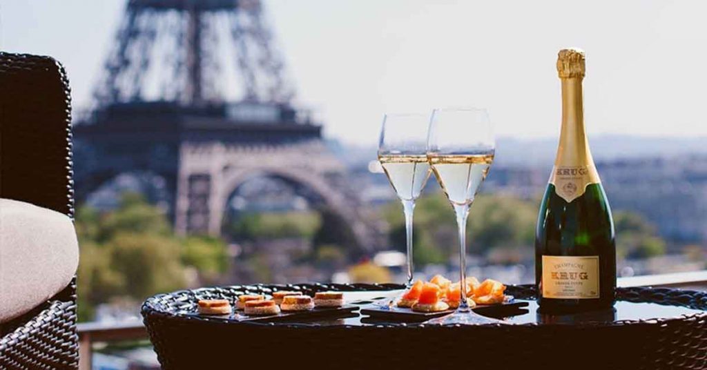 7 Minuman dan Makanan Mewah Yang Mengandung Emas | HOCK